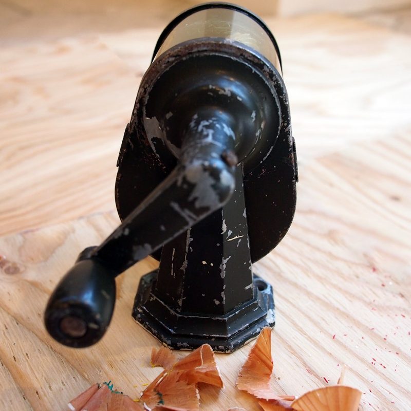 【SOLD OUT】GIANT PENCIL SHARPENER - THINGS 'N' THANKS